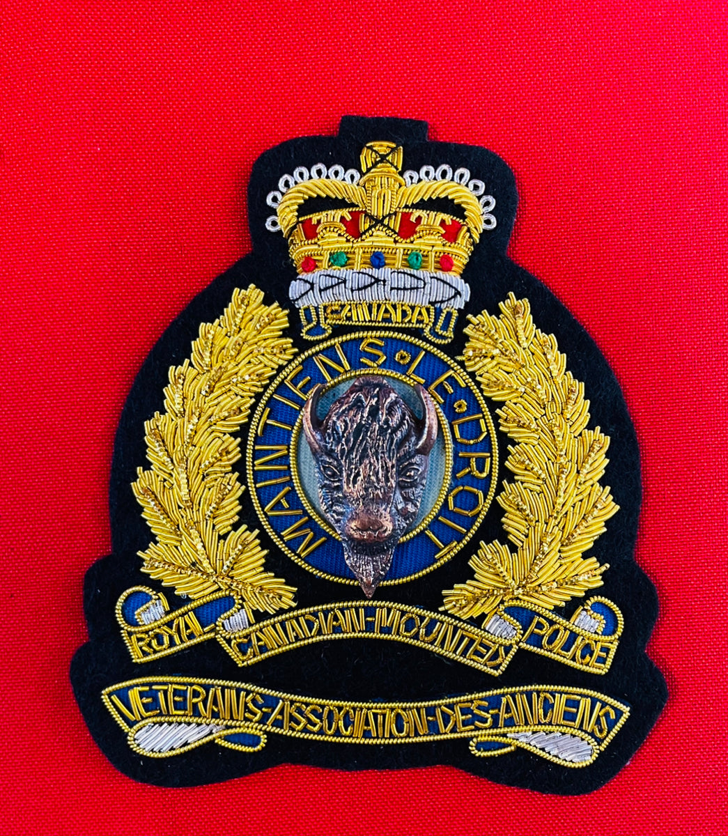 RCMP blazer crest/L’emblème GRC pour blazer – The Trading Post at Depot ...